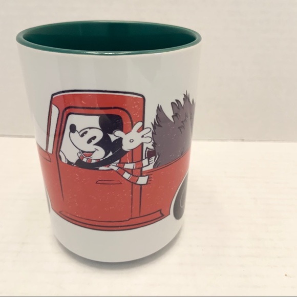 Orca Coatings | Dining | Orca Coatings Mickey Mouse Mug Cup Christmas ...